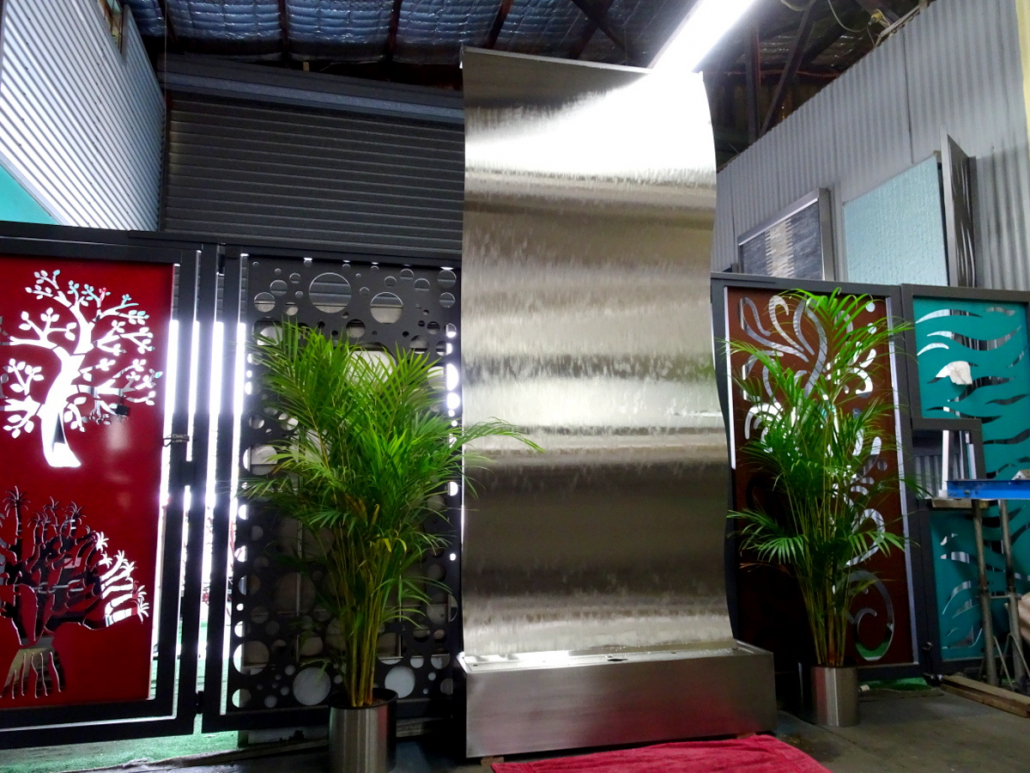 Frameless Stainless Steel Wave Large | Focal Point Water Features