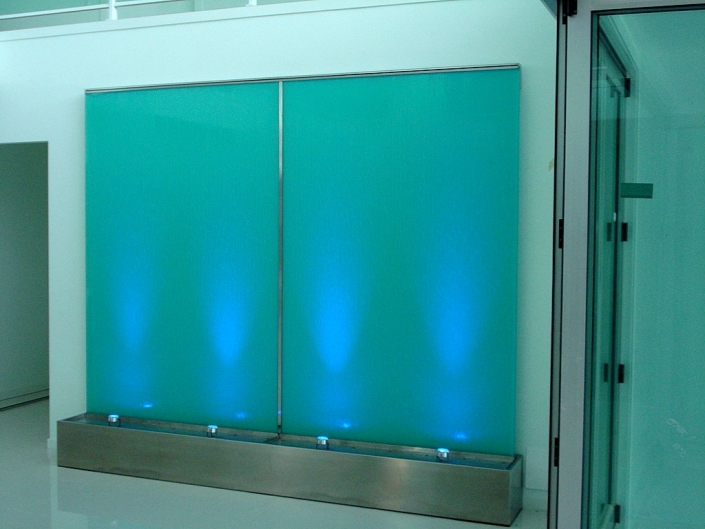 Frameless Glass 2 | Focal Point Water Features