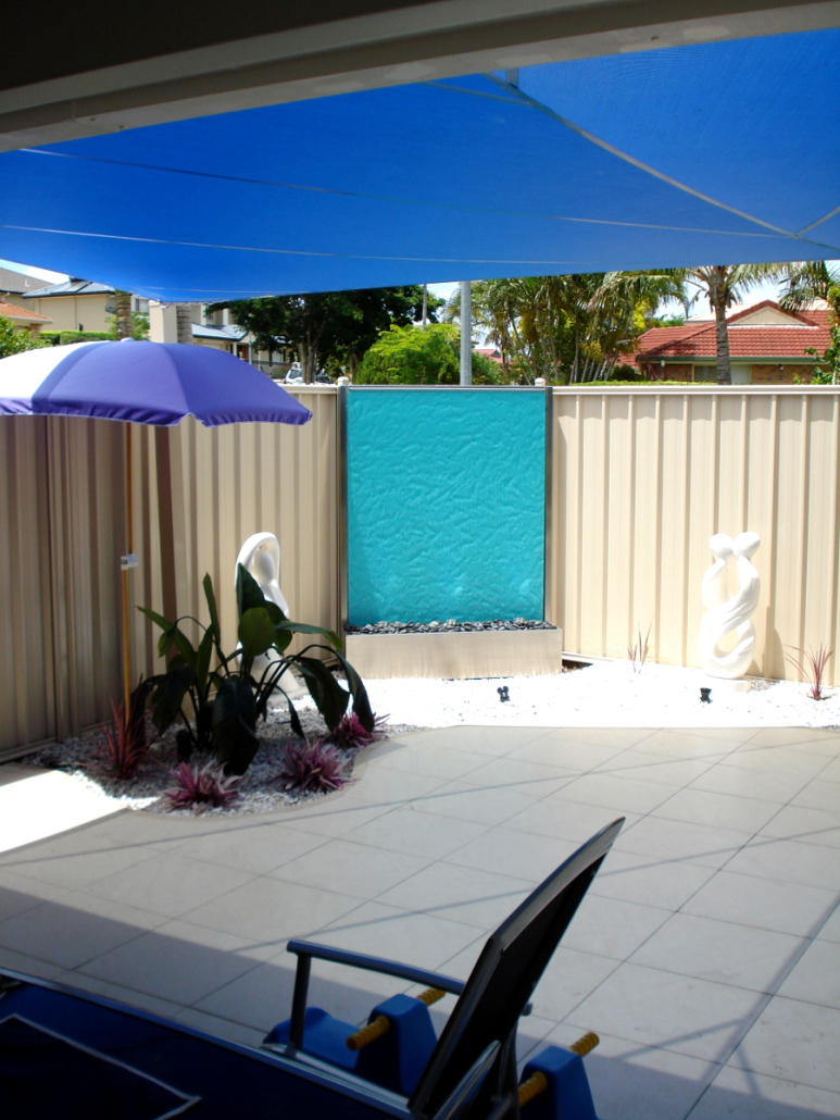 Semi Frameless Slumped Glass 3 | Focal Point Water Features